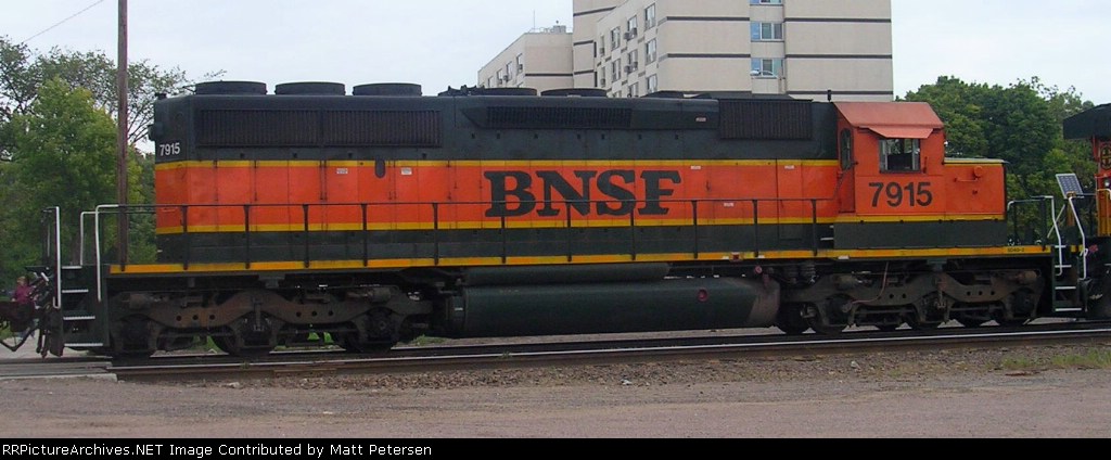 BNSF 7915